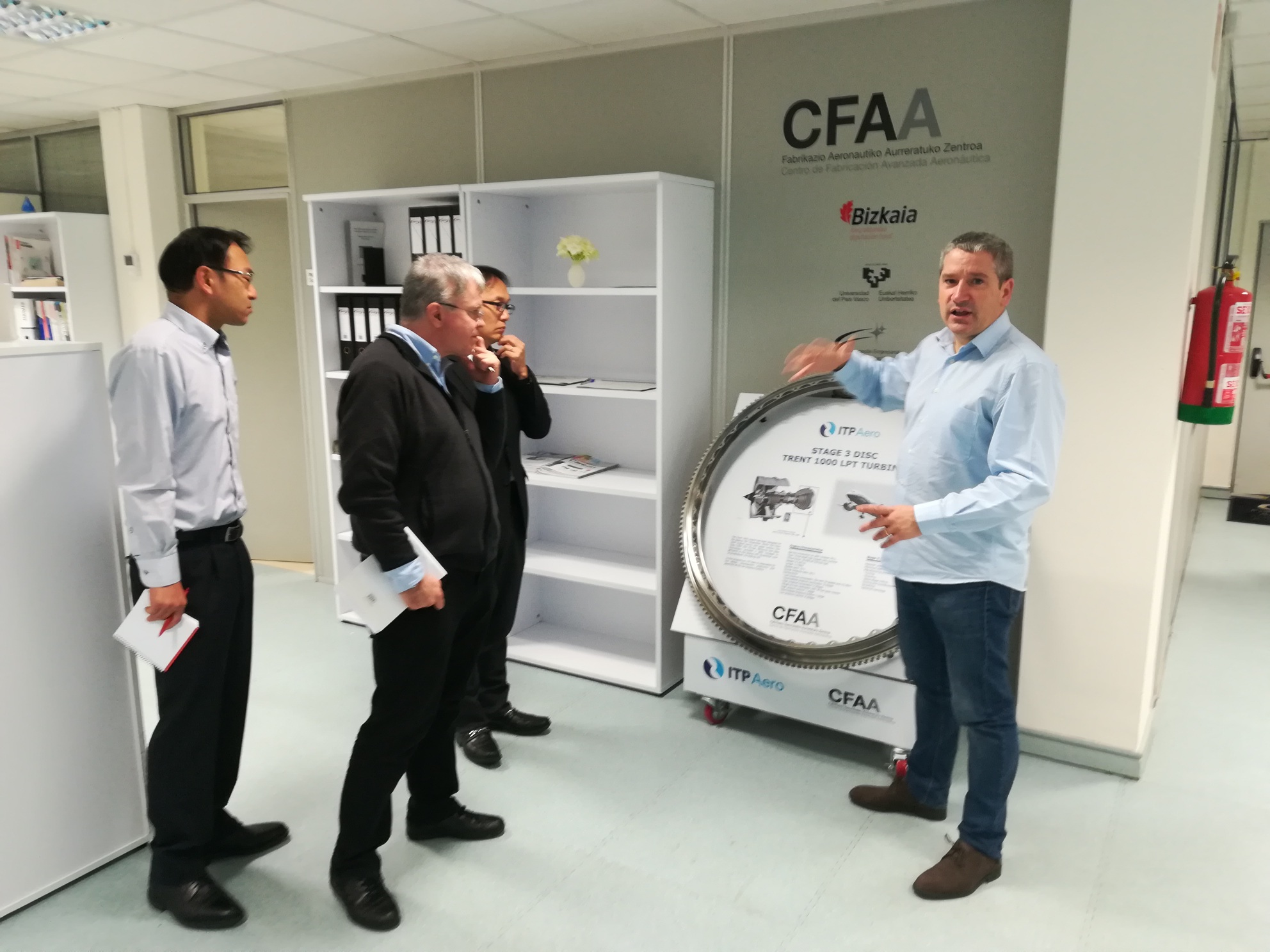 CFAAを視察しました - 長岡技術科学大学 卓越大学院プログラム グローバル超実践ルートテクノロジープログラム